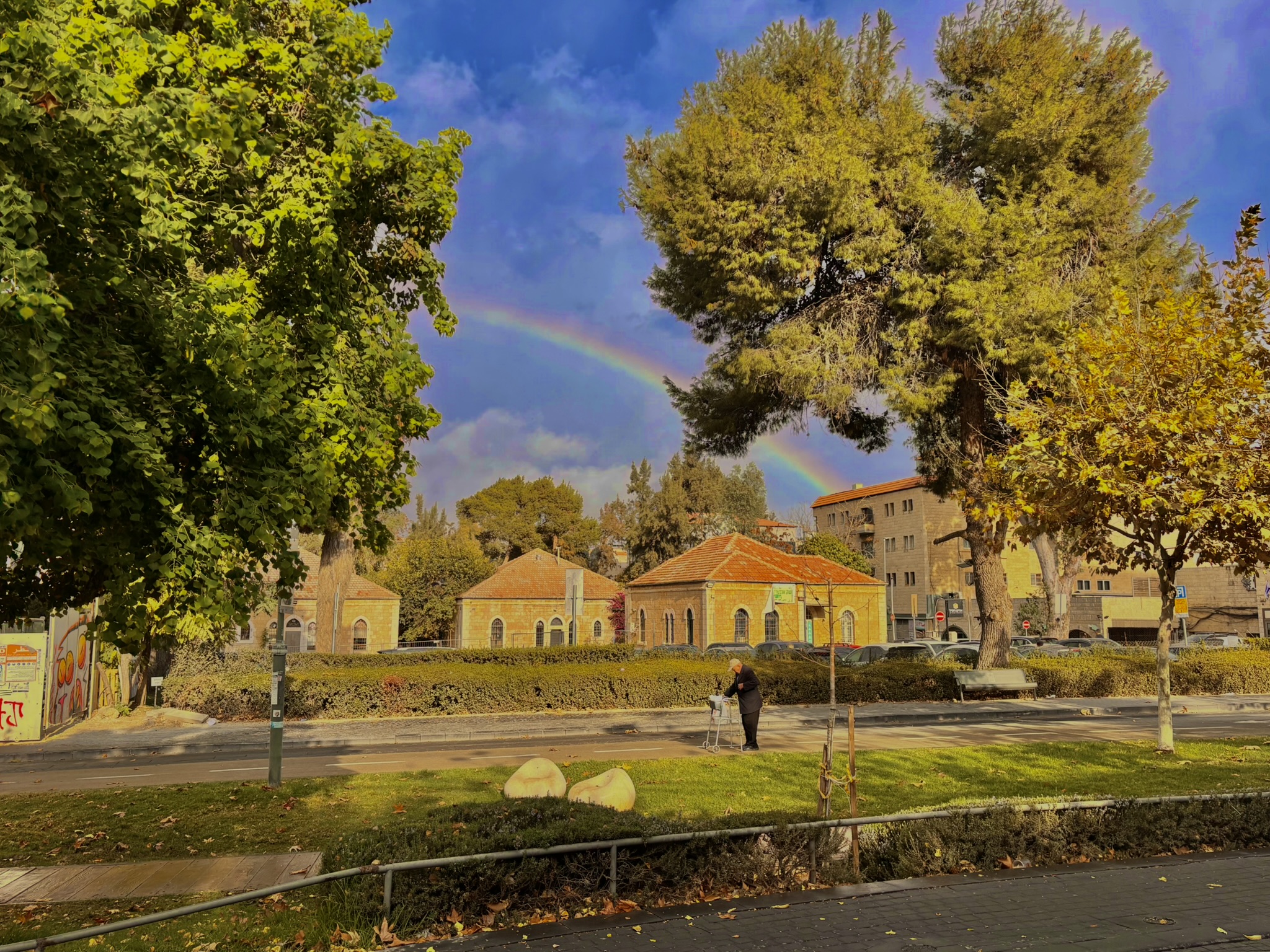 A rainbow over Jerusalem – Na va-nad